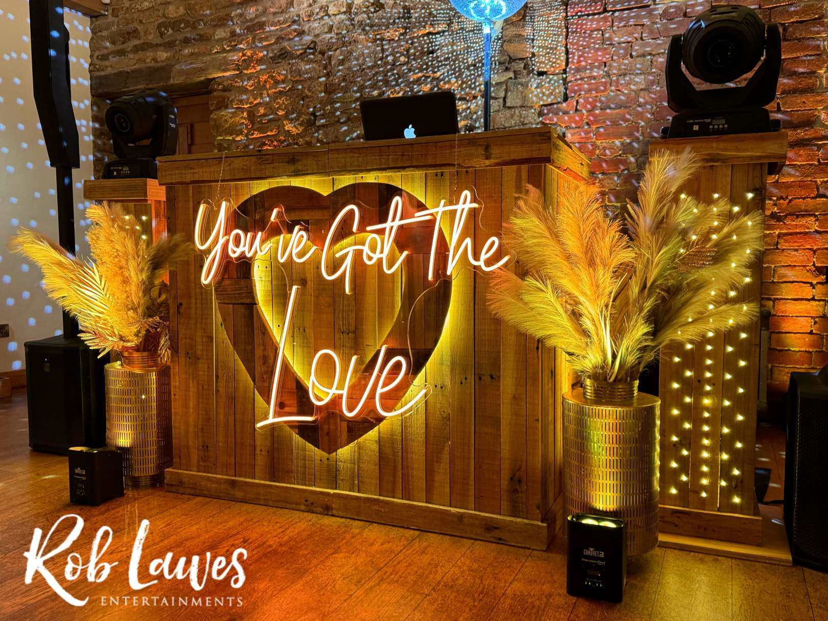 Rob Lawes Entertainments Premier Wedding DJ and Lighting service ...